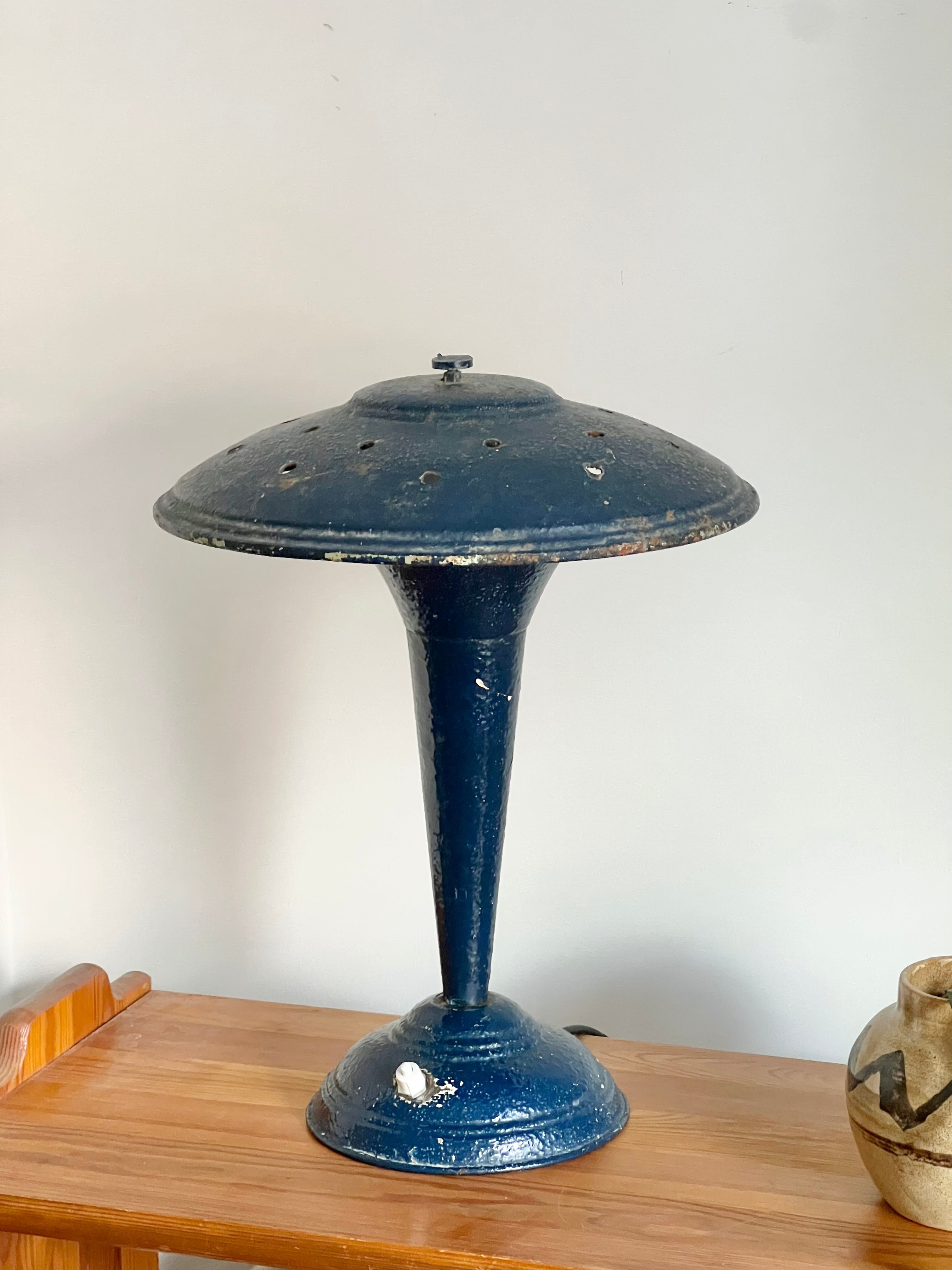 Art Deco Mushroom Table Lamp – reflective-forms